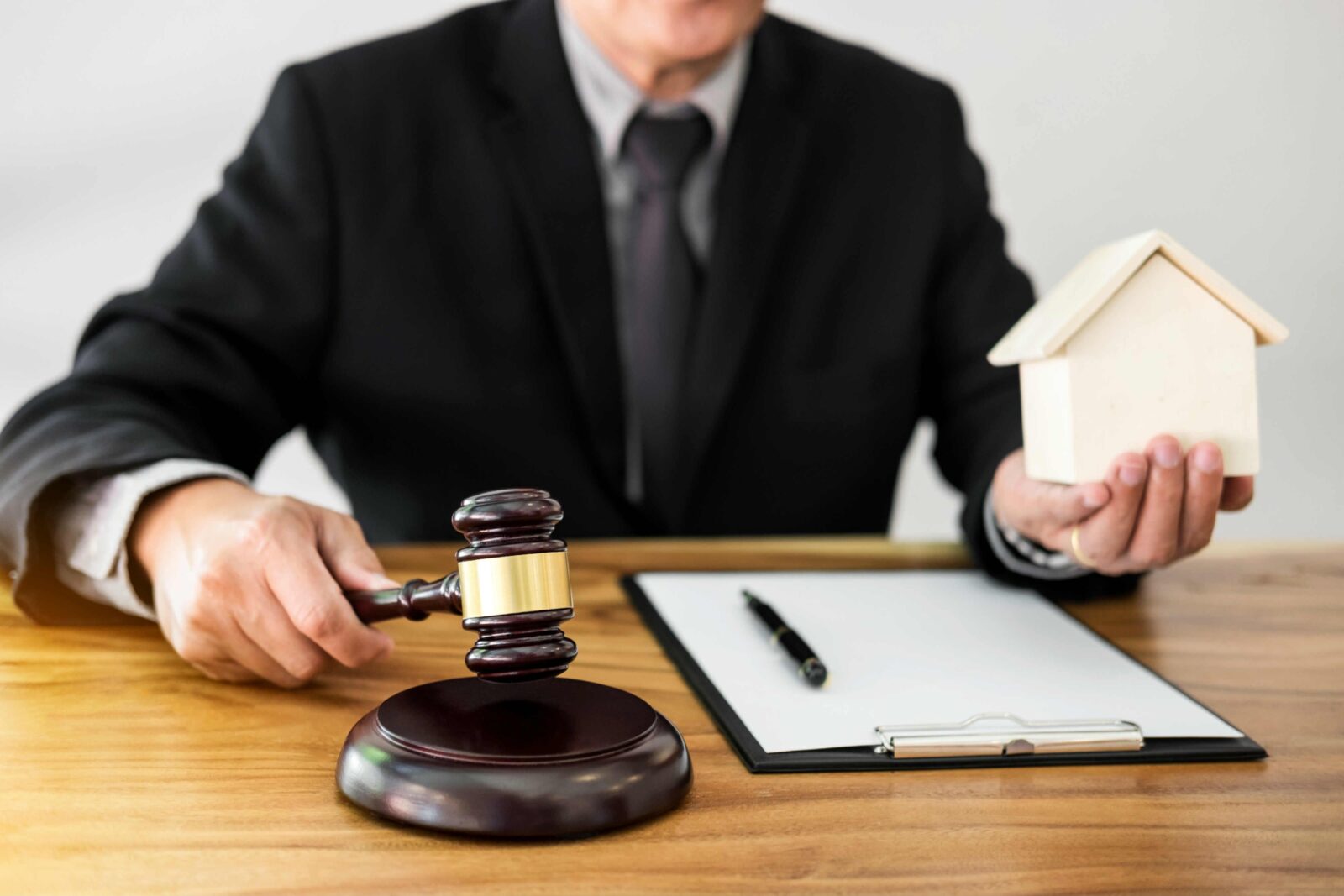 Bankruptcy Attorneys St. Petersburg, FL - Law Offices of Robert M. Geller